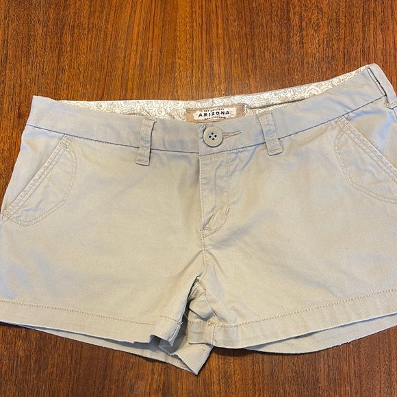 Arizona Jean Company | Shorts | Arizona Khaki Short Shorts | Poshmark